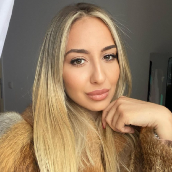 Jessie Stepp – Feetify.com