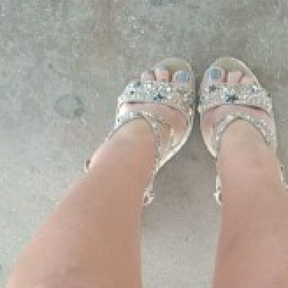 Media – Anna – Feetify.com