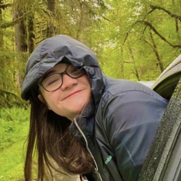 Emily – Feetify.com