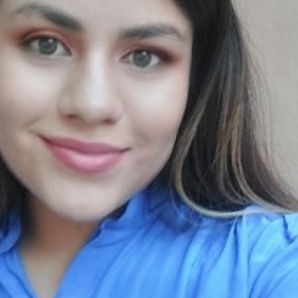 Ludivina Felix – Feetify.com