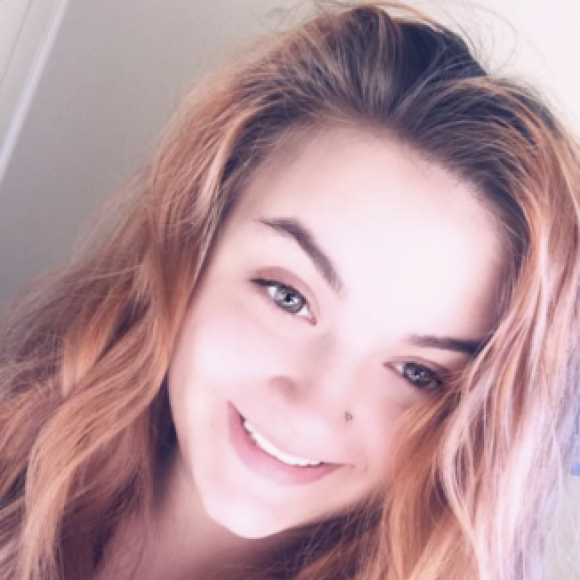 Music – Media – Angel Wilson – Feetify.com