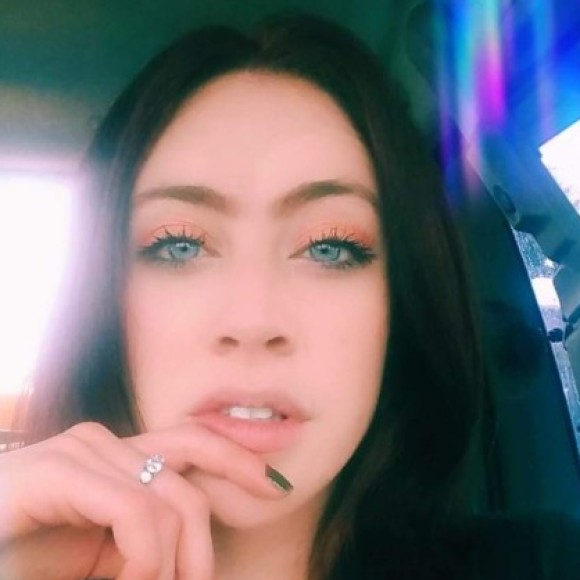 Media – Charlie Girl – Feetify.com