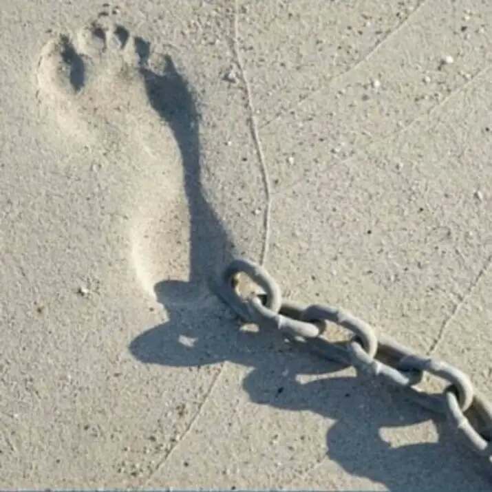 Mayra – Feetify.com