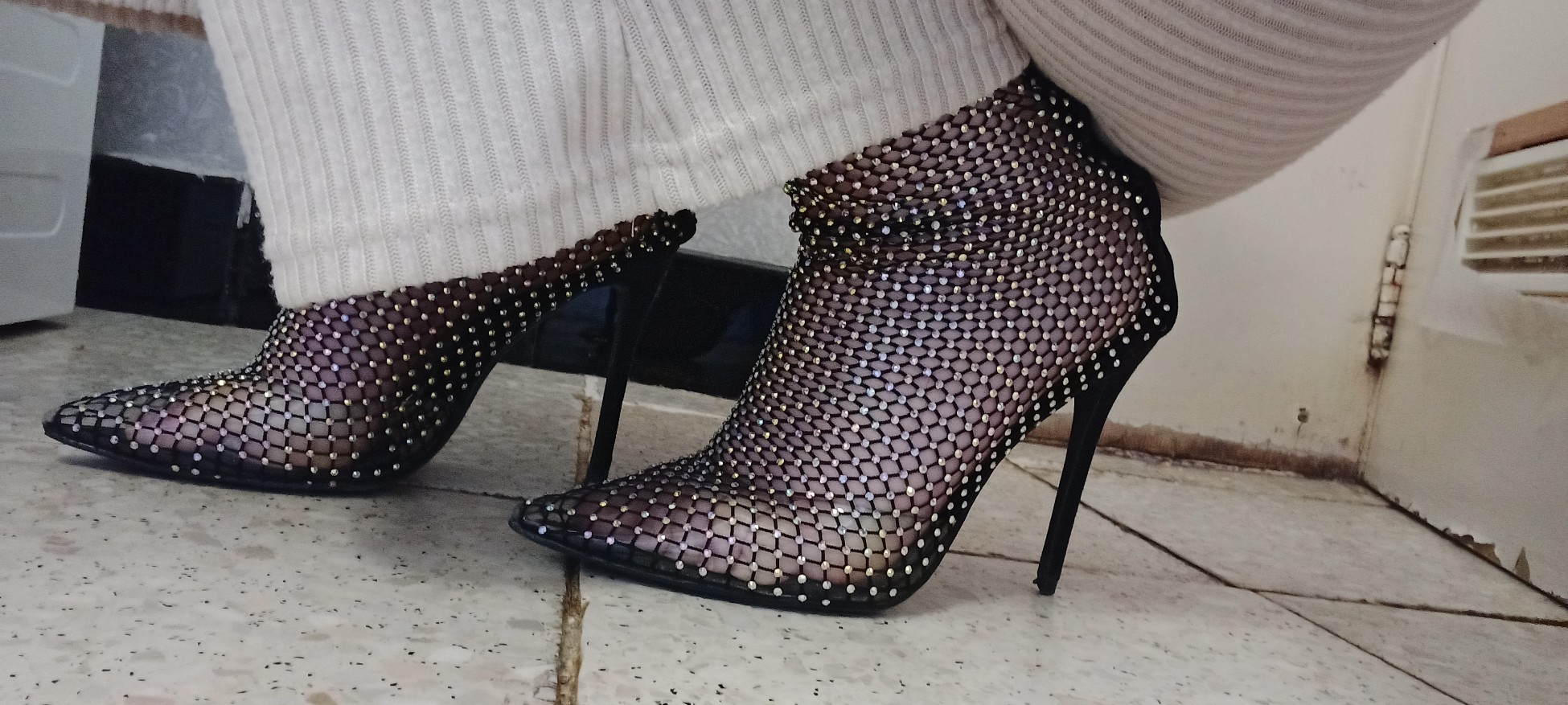 Anastasia – Feetify.com