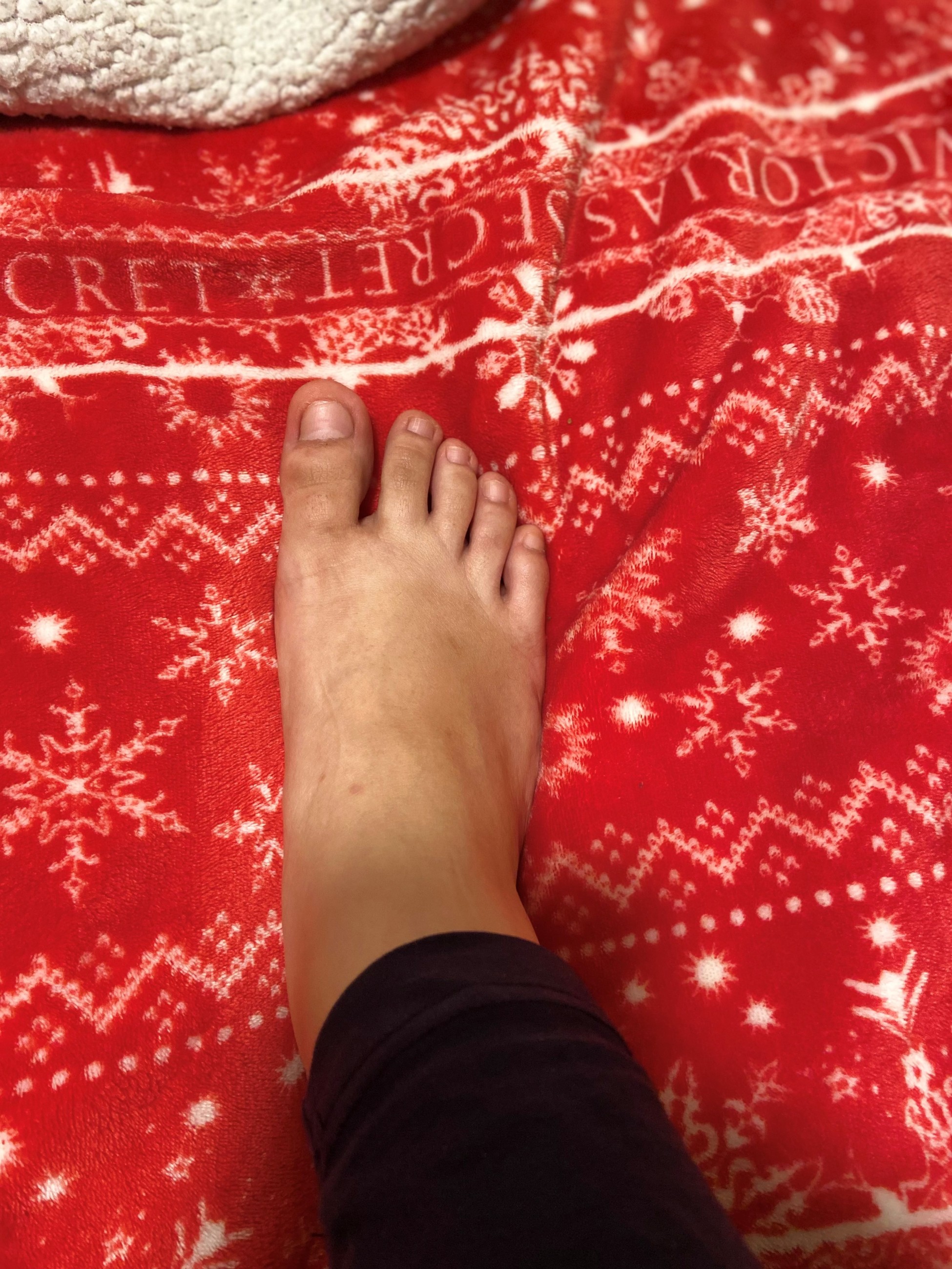 Haylie – Feetify.com