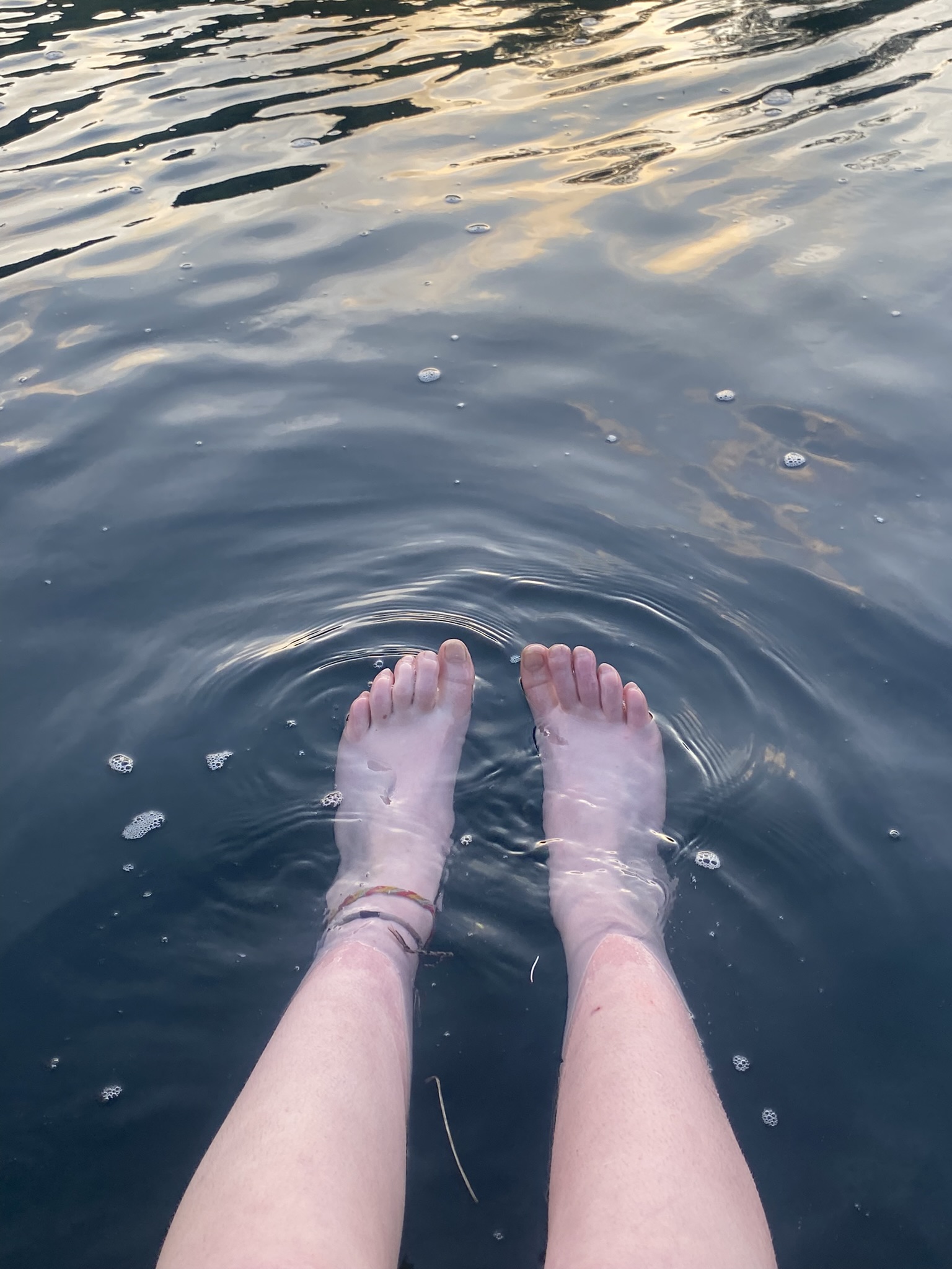 Hannah – Feetify.com